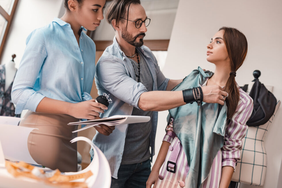 Streetwear: A Comprehensive Guide to the Fashion Phenomenon - Stylelend.com